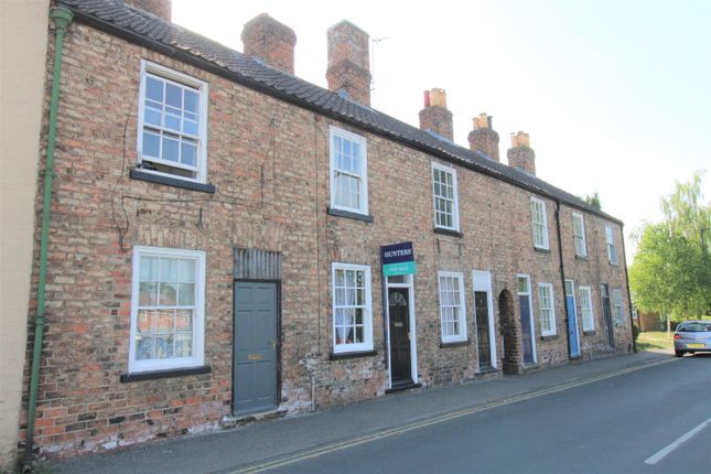 2 bed terraced house for sale in Bondgate, Ripon HG4 - Zoopla