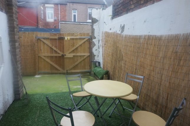 The Avenue, Wallsend NE28, 3 bedroom terraced house for sale - 42738778 ...