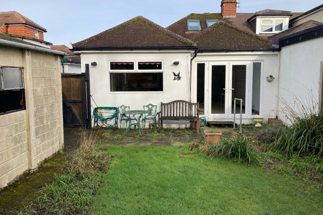 Cock Lane, Fetcham, Leatherhead KT22, 3 bedroom bungalow for sale ...