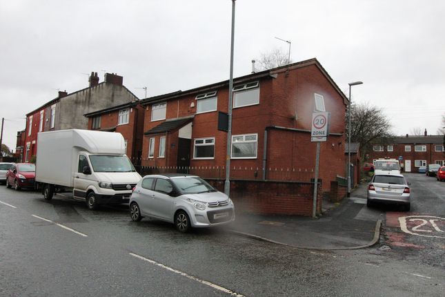 Block Lane, Chadderton, Oldham OL9, 3 bedroom detached house for sale ...
