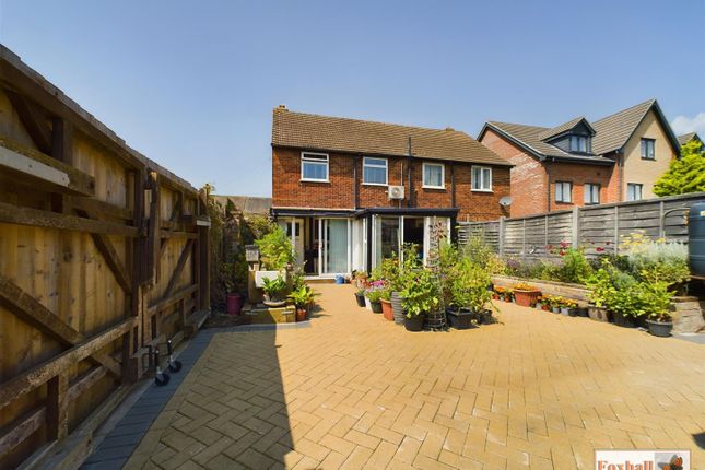Cauldwell Hall Road, Ipswich IP4, 3 bedroom semi-detached house for ...