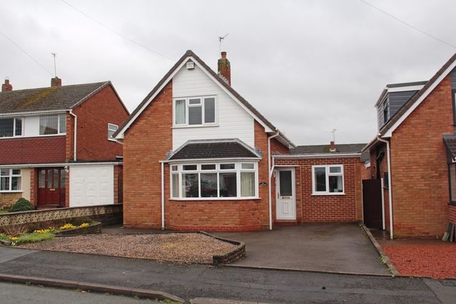Grantley Crescent Kingswinford Dy6 3 Bedroom Detached House For Sale