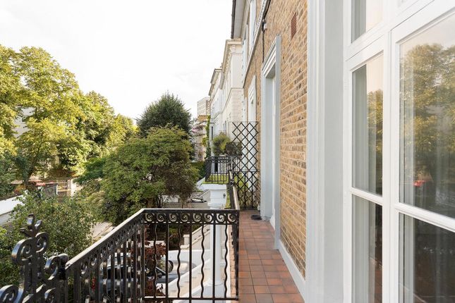 Pembridge Villas, London W11, 2 bedroom flat for sale - 68476846 ...