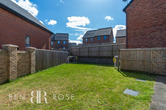 Bracken Place, Blackburn BB2, 3 bedroom detached house for sale ...