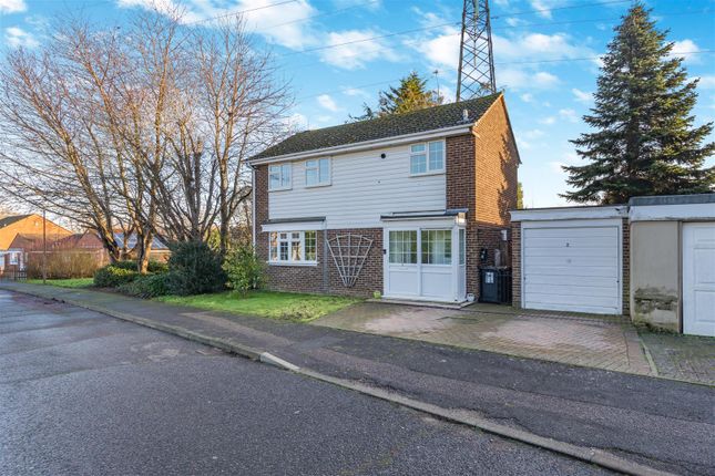 Houses for Sale in Larkfield - Larkfield Houses to Buy - Primelocation