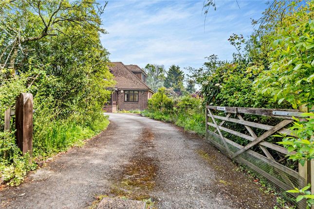Chapel Row, Reading, Berkshire RG7, 3 bedroom detached house for sale ...