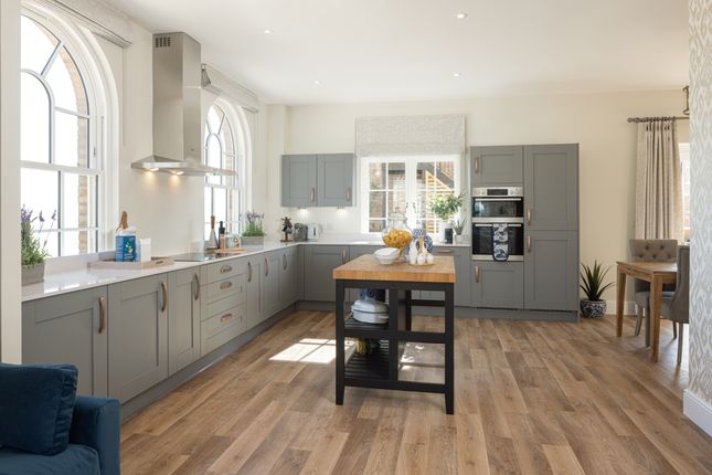 Ascots Lane, Welwyn Garden City AL7, 3 bedroom semi-detached house for ...