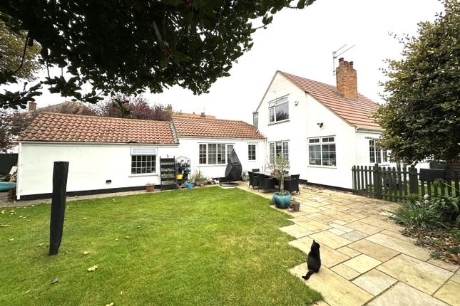 Warren Road, Lowestoft NR32, 4 bedroom detached house for sale ...