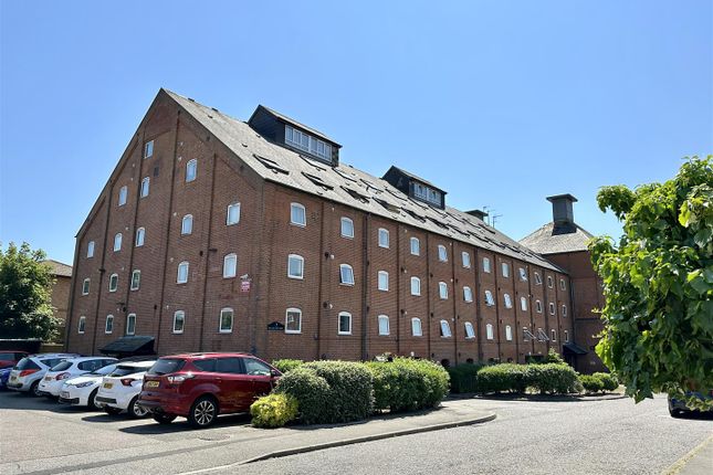 Swonnells Walk, Lowestoft NR32, 1 bedroom flat to rent - 65145897 ...