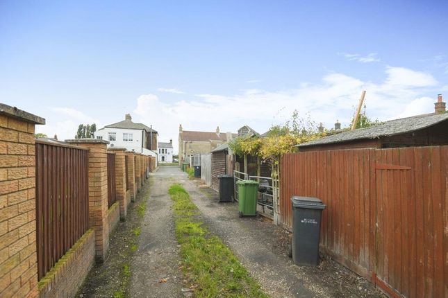 Church Terrace Outwell Wisbech Cambs Pe14 3 Bedroom Terraced House