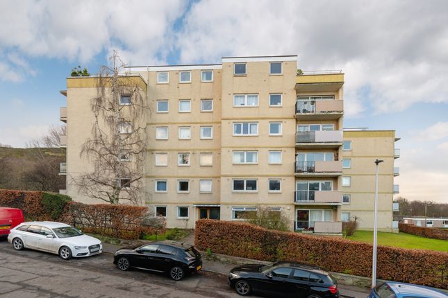 26 Queens Park Court, Willowbrae EH8, 3 bedroom flat for sale ...