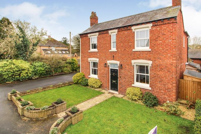 Homes for Sale in Austcliffe Road, Cookley, Kidderminster DY10 - Buy ...