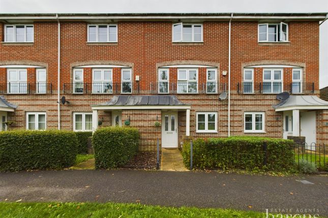 Burghfield Walk, Worting, Basingstoke RG22, 4 bedroom terraced house ...