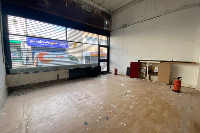 17 King Street, Luton, Bedfordshire LU1, retail premises to let ...