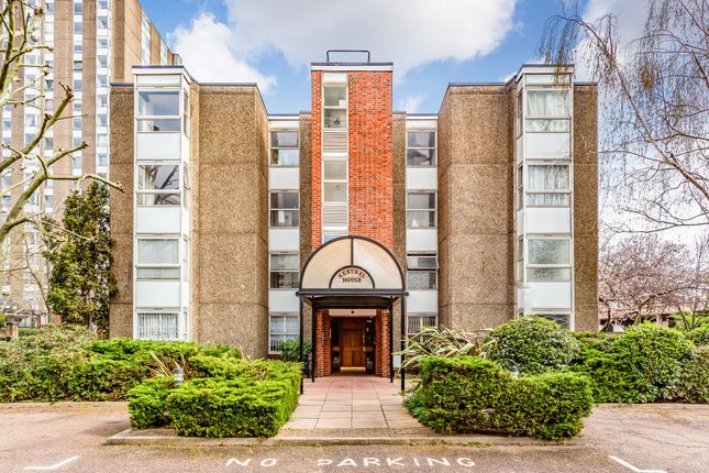 Grant Road, London SW11, 3 bedroom flat to rent - 63932930 | PrimeLocation