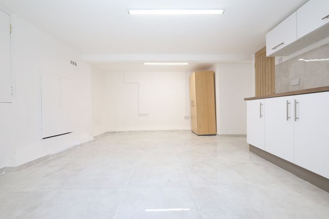 Firsby Road, London N16, studio to rent - 68218657 | PrimeLocation