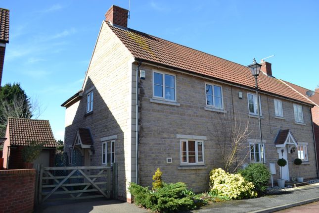 Glebe Farm Close, Collingtree, Northampton NN4, 3 bedroom semi-detached ...