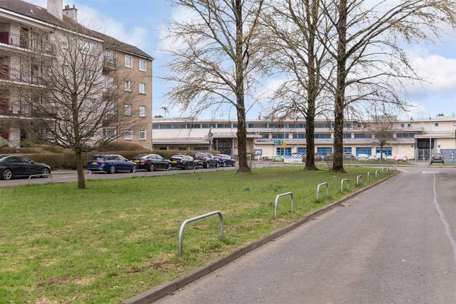 Ashmore Road, Merrylee, Glasgow G43, 3 bedroom flat for sale - 64340547 ...