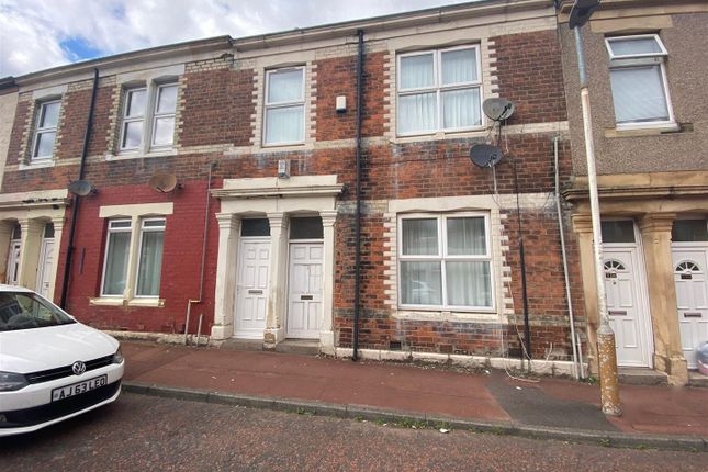 Ripon Street, Bensham, Gateshead NE8, 2 bedroom flat for sale ...