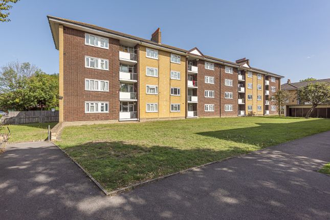 Bromley Road, Bromley BR1, 3 bedroom flat for sale - 56438740 ...