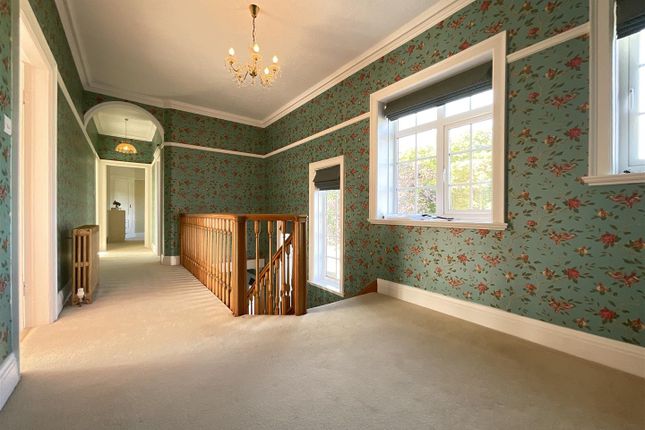 Hackness Road, Scarborough YO12, 6 bedroom property for sale - 69763994 ...
