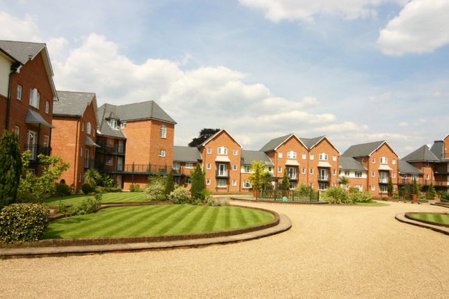 Homes for Sale in St. Leonards Road, Windsor SL4 - Buy Property in St ...