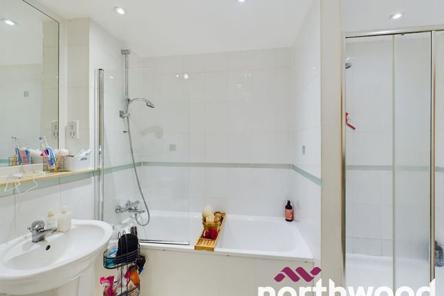Baddow Road, Chelmsford CM2, 1 bedroom flat for sale - 67468623 ...