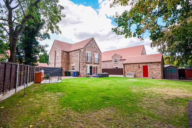 2 Chatsworth Gardens, Edenthorpe, Doncaster DN3, 4 bedroom detached ...