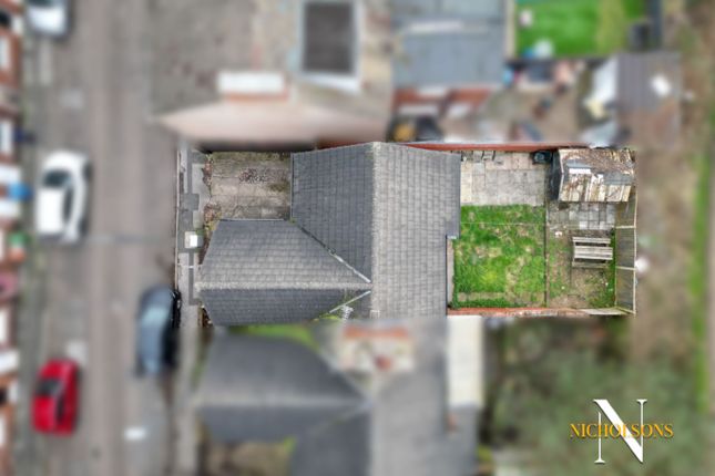 John Street, Worksop, Nottinghamshire S80, 3 bedroom semi-detached ...