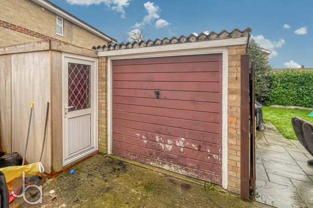 Walnut Tree Way, Tiptree, Colchester CO5, 3 bedroom detached house for ...