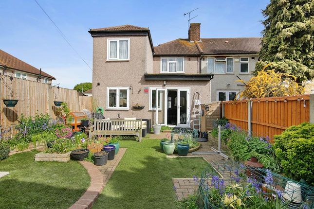 Thetford Road Dagenham Rm9 3 Bedroom End Terrace House For Sale