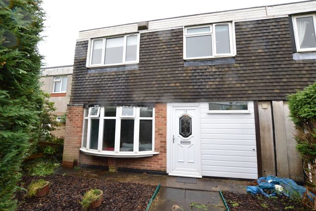 3 bed terraced house for sale in Red Hall Chase, Leeds, West Yorkshire ...