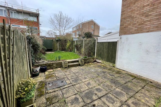 Blakedown Road, Halesowen, West Midlands B63, 3 bedroom town house for ...