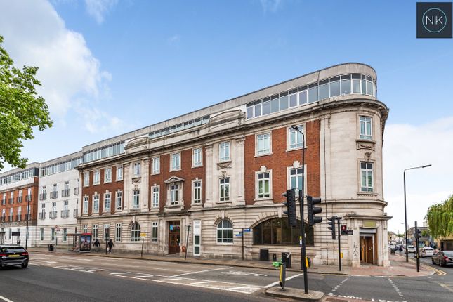 The Quadrangle House, 84 Romford Road, London E15, 2 bedroom flat for ...