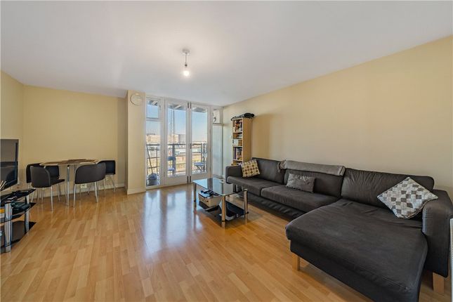 Fishguard Way, London, London E16, 2 bedroom flat for sale - 63981254 ...