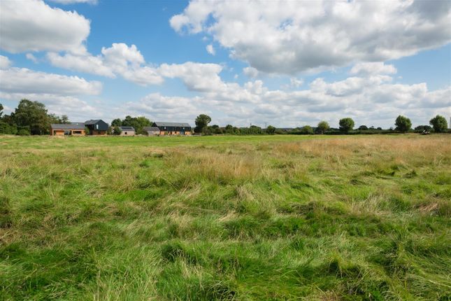 Glebe Meadow, Long Marston, Tring HP23, 4 bedroom detached house for ...