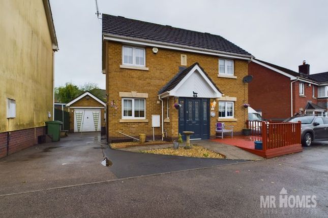 Emerson Drive, St Marys Field, Caerau, Cardiff CF5, 3 bedroom detached ...