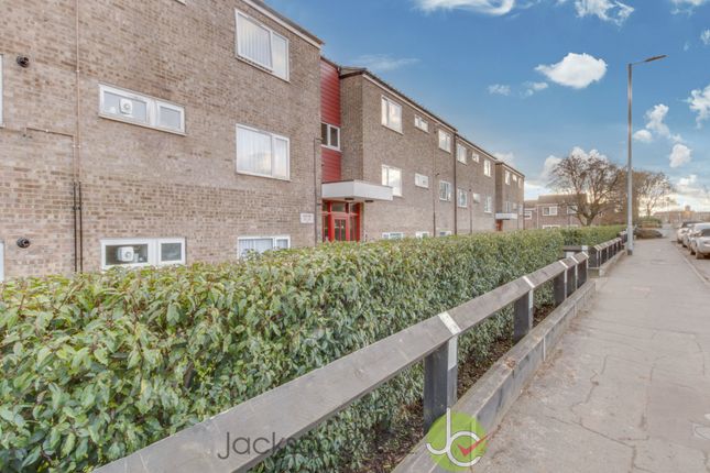 Avon Way, Colchester CO4, 3 bedroom flat to rent - 64043403 | PrimeLocation