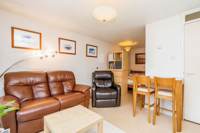 Calmore Drive, Calmore, Southampton SO40, 1 bedroom flat for sale ...