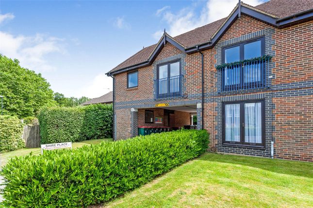 Shire Place, The Ridings, Worth, Crawley RH10, 2 bedroom flat for sale ...