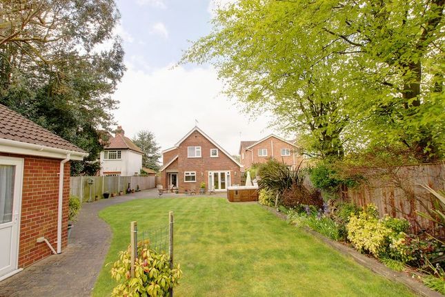 4 bed detached house for sale in Corton Road, Lowestoft NR32 - Zoopla