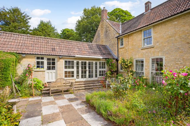 Homes for Sale in Calne - Buy Property in Calne - Primelocation