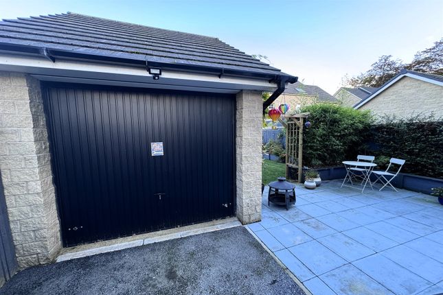 Sovereign Way, Chapel-En-Le-Frith, High Peak SK23, 4 bedroom semi ...