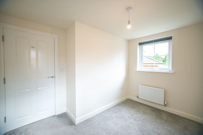 Jack Harrison Avenue, Cottingham HU16, 2 bedroom flat for sale ...