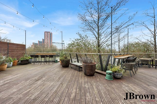 Kent Building, 45 Hope Street, London E14, retail premises to let ...