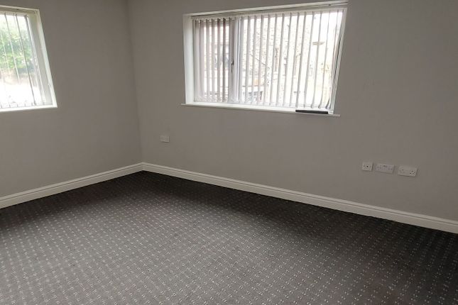 Whetley Hill, Manningham, Bradford BD8, 1 bedroom flat to rent ...