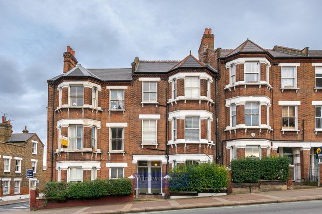 Latchmere Road, London SW11, 2 bedroom flat for sale - 60720946 ...