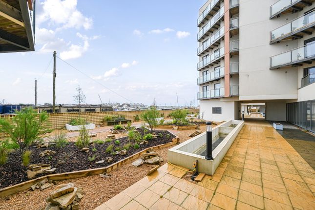 Mariner Point, Brighton Road, Shoreham BN43, 1 bedroom flat for sale ...