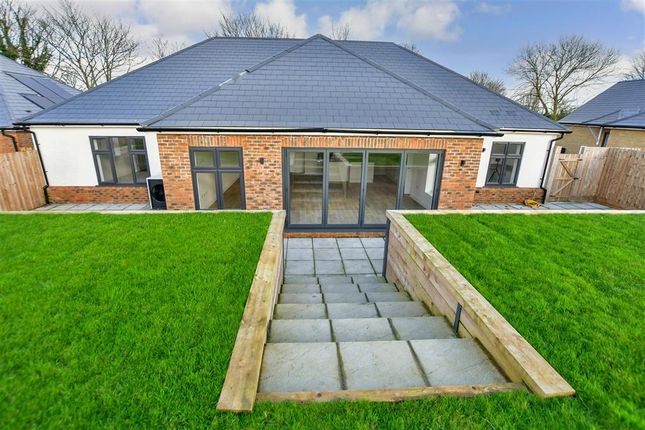 Chequers Road, Minster-On-Sea, Sheerness, Kent ME12, 3 bedroom detached ...