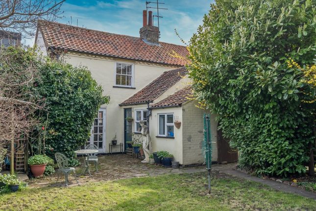 Houses for Sale in Beccles - Beccles Houses to Buy - Primelocation